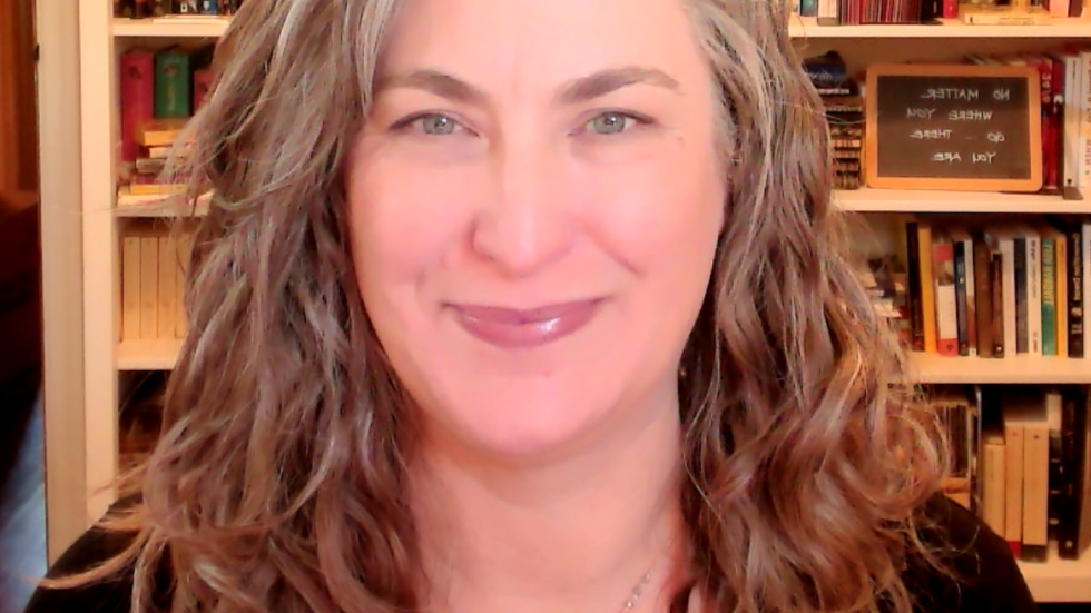 Sci-Fi Screenwriter and Author Jenna Avery